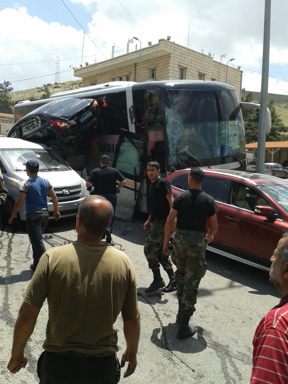 [PHOTOS] Eleven people wounded in horrific accident at the Masnaa ...