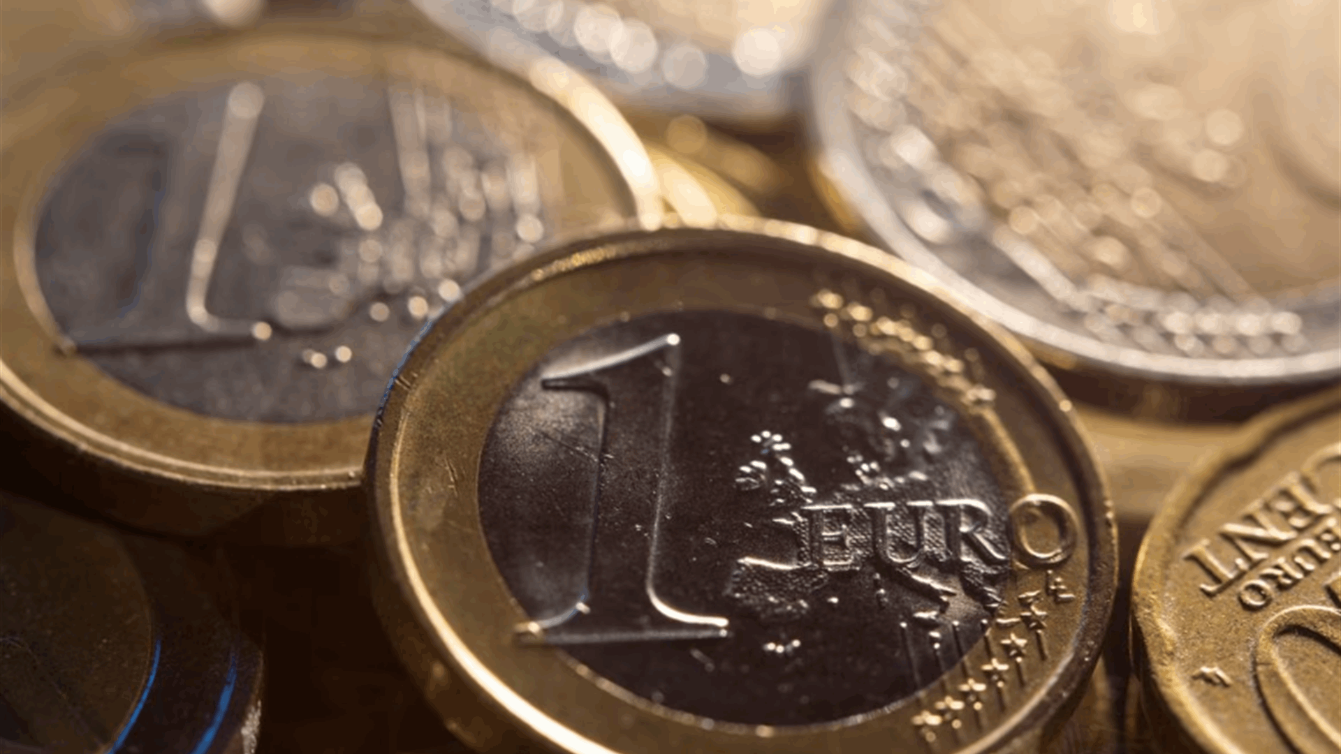 Banks Pile Into Euro Zone Bond Sales As Rates Shoot Up Lebanon News banks-pile-into-euro-zone-bond-sales-as-rates-shoot-up-lebanon-news