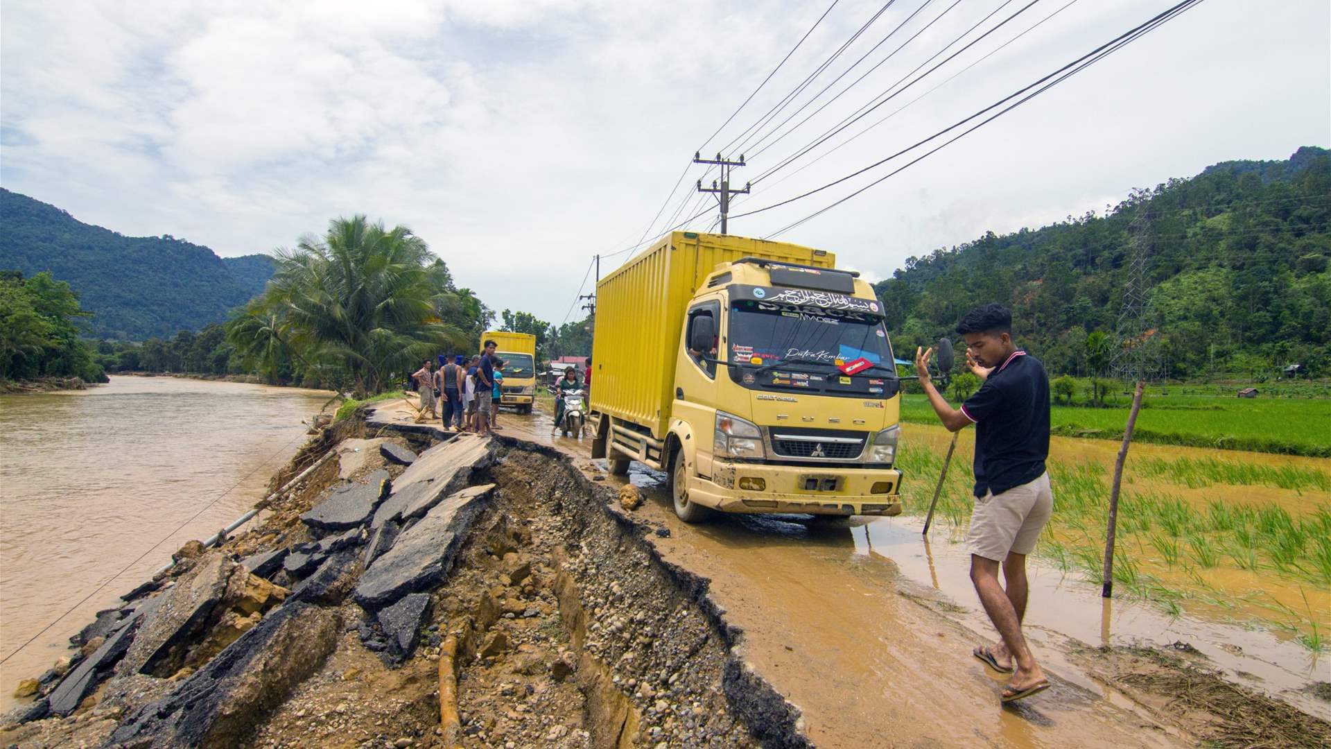 Floods, landslides kill 26 in Indonesia - Lebanon News