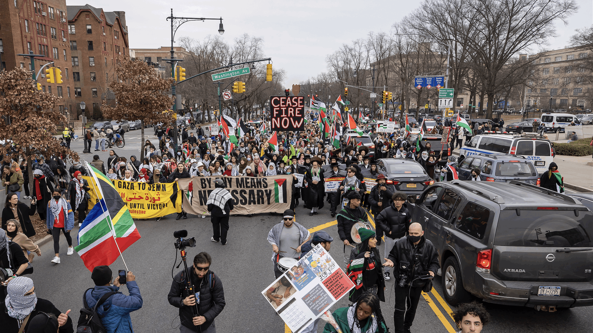 Pro Palestinian protesters occupy parts of Brooklyn Museum - Lebanon News