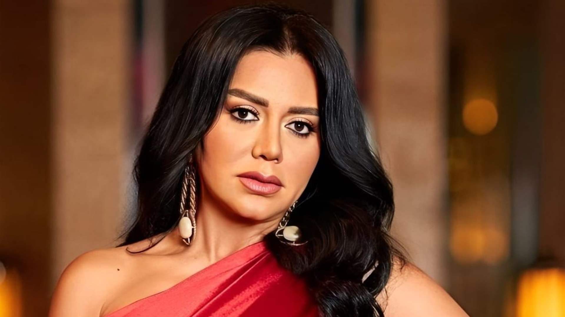 صورة رانيا يوسف تتصدّر غلاف فيلم فاضح والنقابة تتحرّك Lebanon News