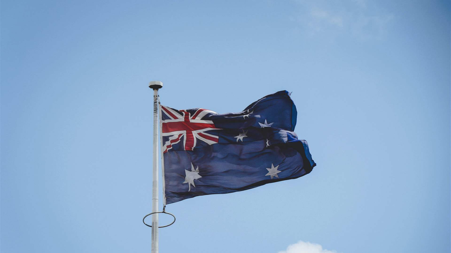 Australian companies hit by large scale technical outage - Lebanon News