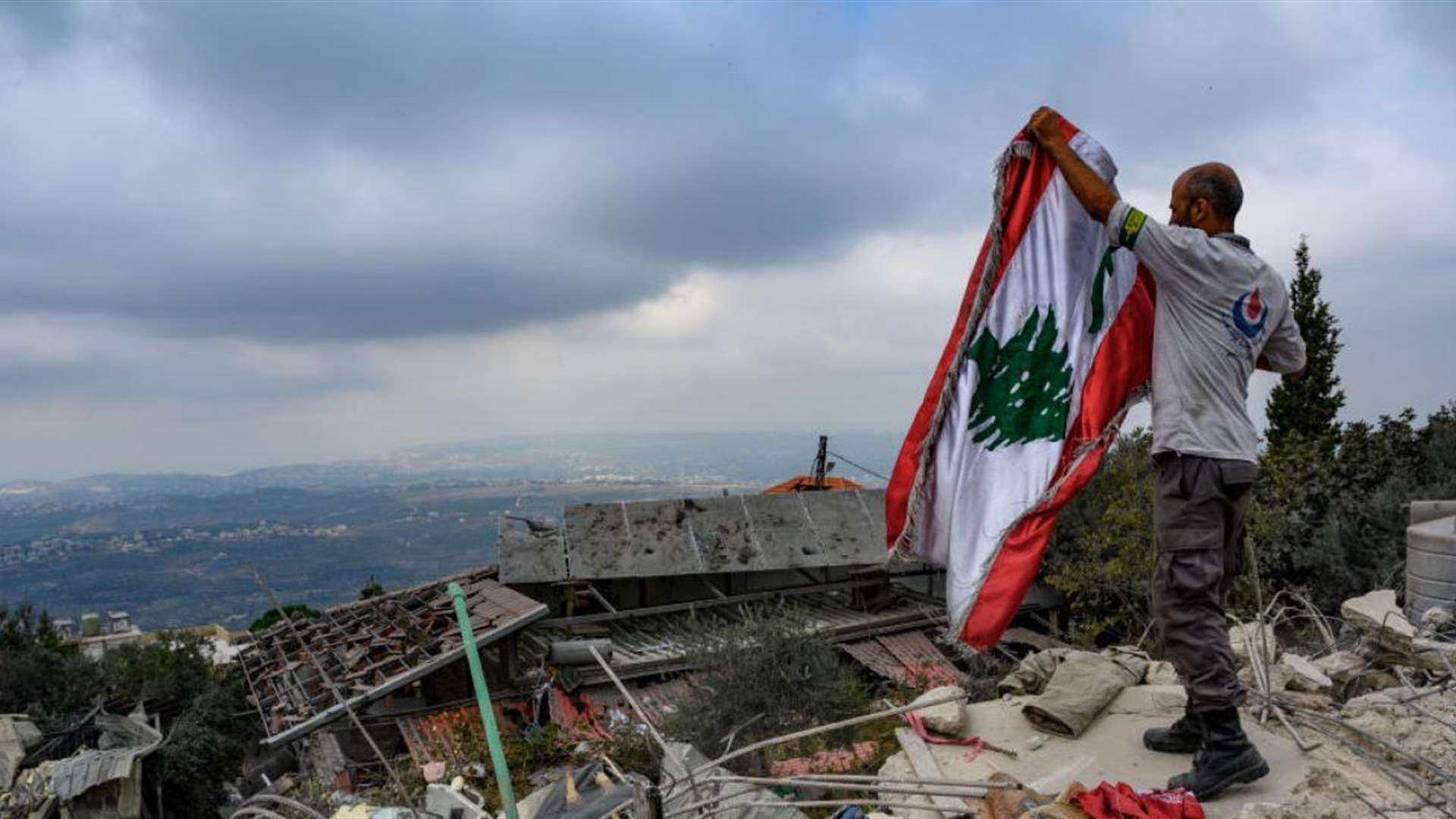 Lebanon crisis: 570,000 cross into Syria, airstrike toll mounts, and ...