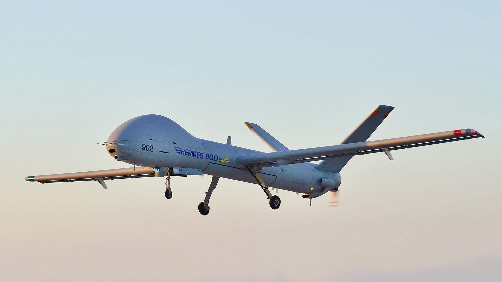 Israeli drones fly at low altitude over Beirut and southern suburbs ...