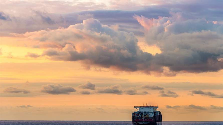 UKMTO: Vessel reports explosion near it southeast of Aden - Lebanon News