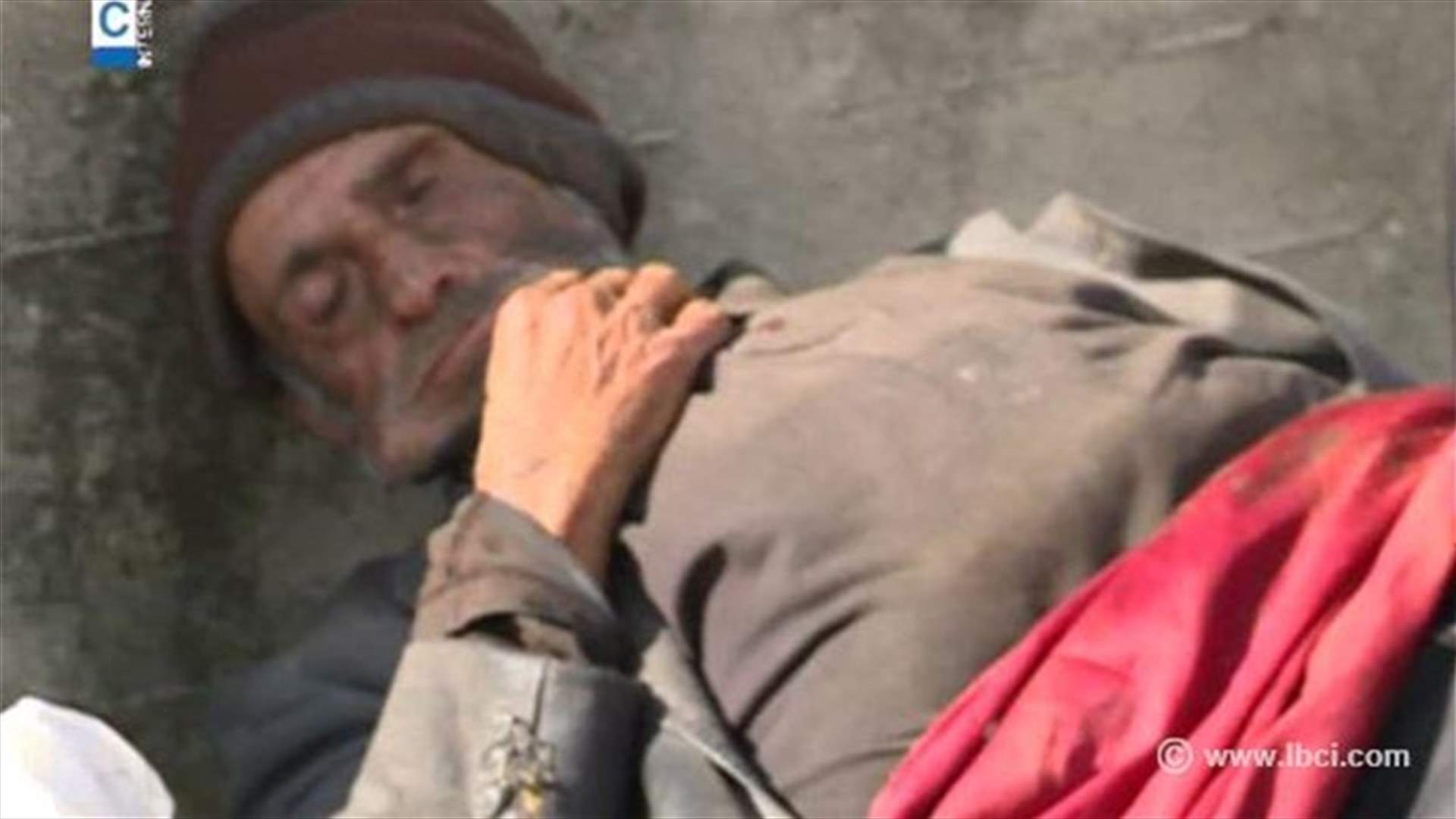 REPORT: Ghazi, a homeless man wandering Lebanons streets alone ...