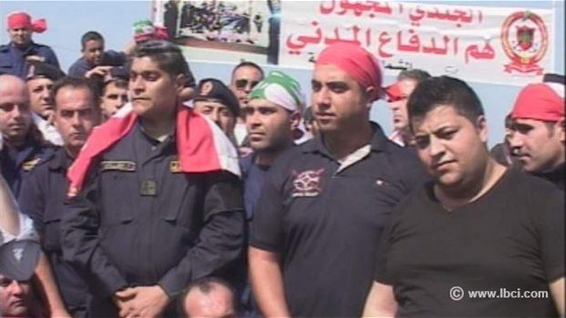 Civil Defense volunteers stage sit ins in Ramla al Bayda, Baalbek ...