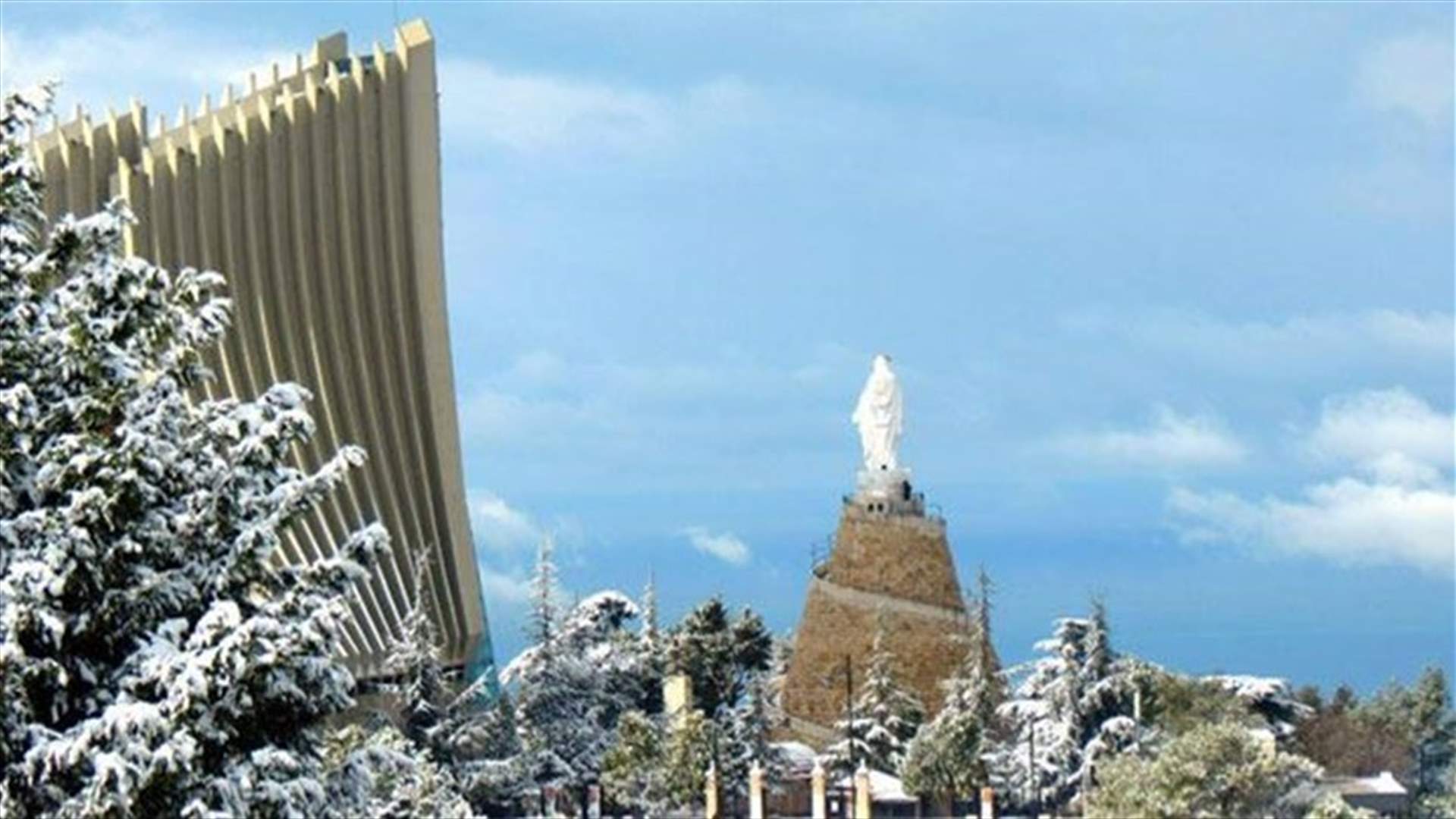 Lebanon witnesses icy weather, heavy rains and snow at low altitudes on ...