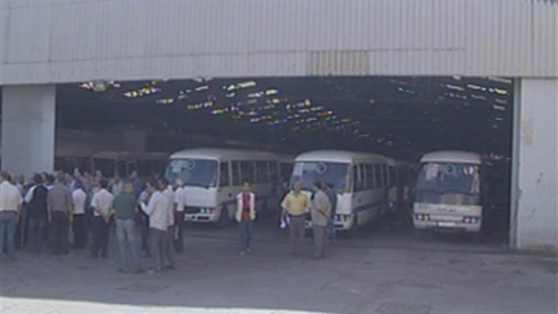 New Buses available for cities and towns across Lebanon - Lebanon News