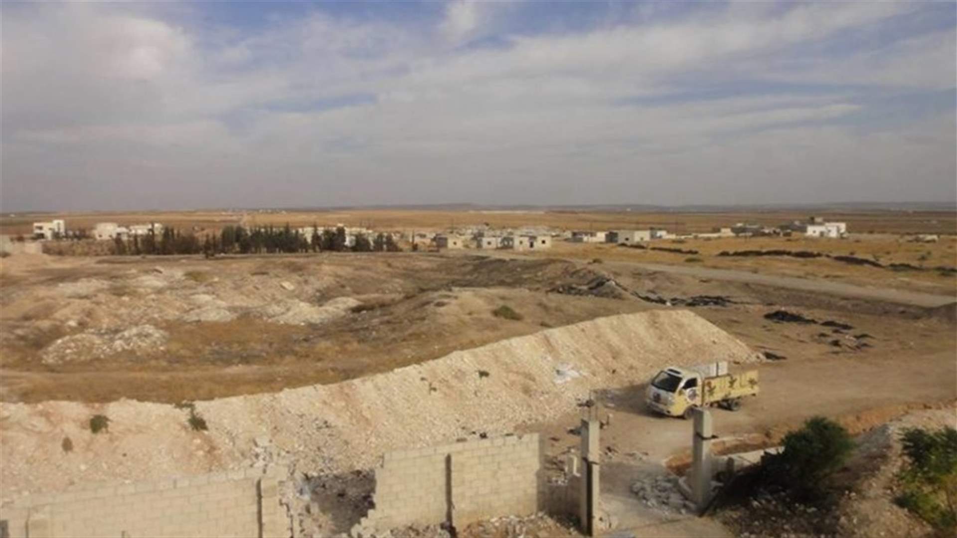 Syrian army advances along vital highway in rebel held Hama province ...