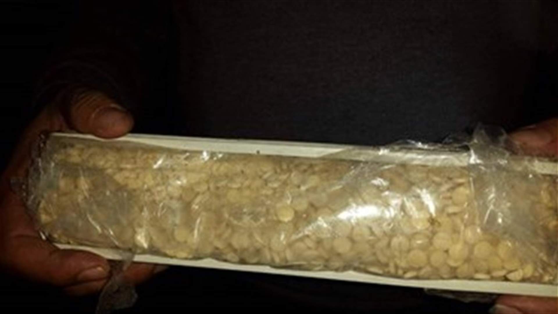 [VIDEO+PHOTOS] Customs officers seize 800,000 Captagon pills in Tripoli ...