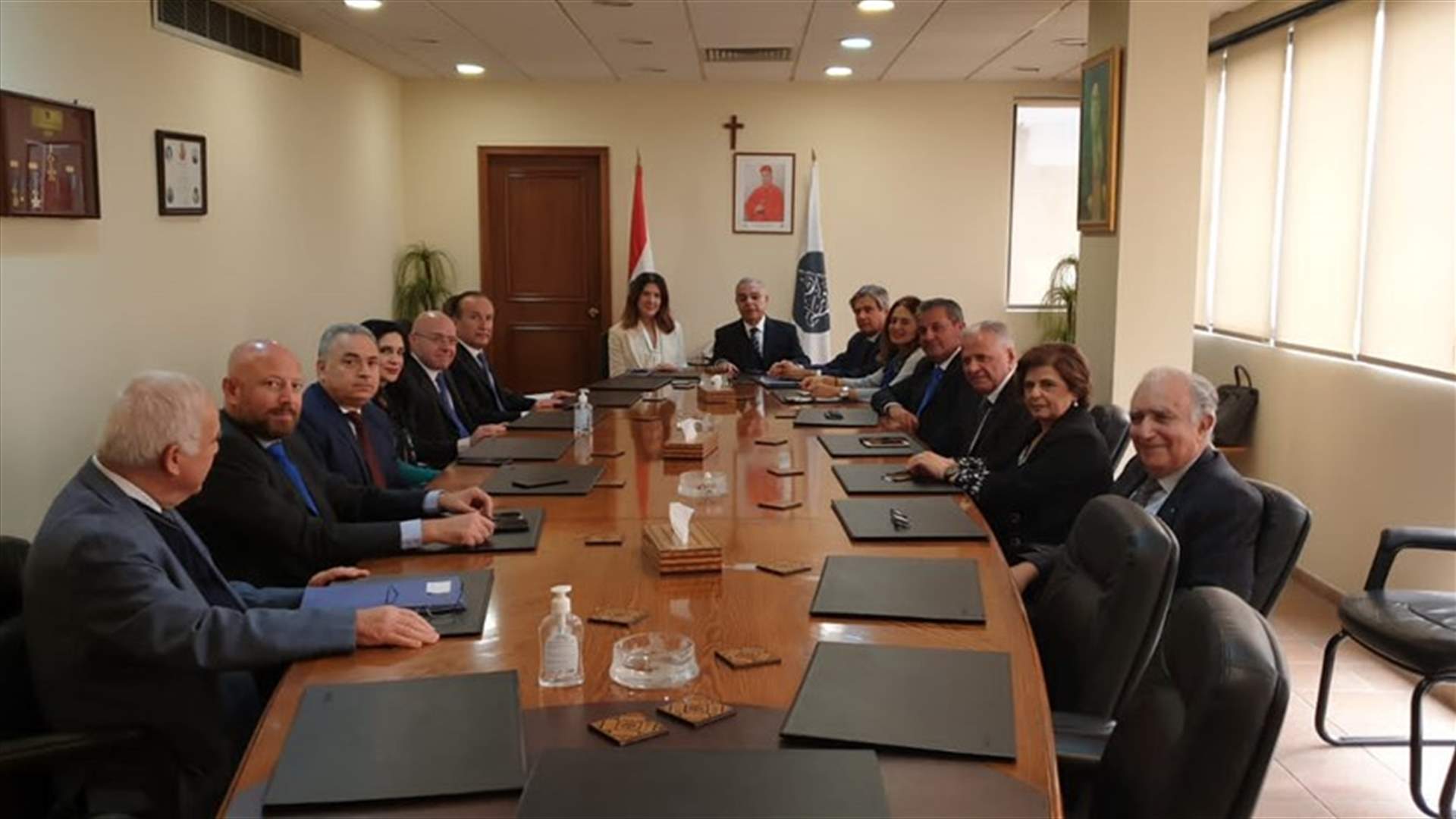شيا تزور الرابطة المارونية لانتخاب رئيس جديد للجمهورية وللبت