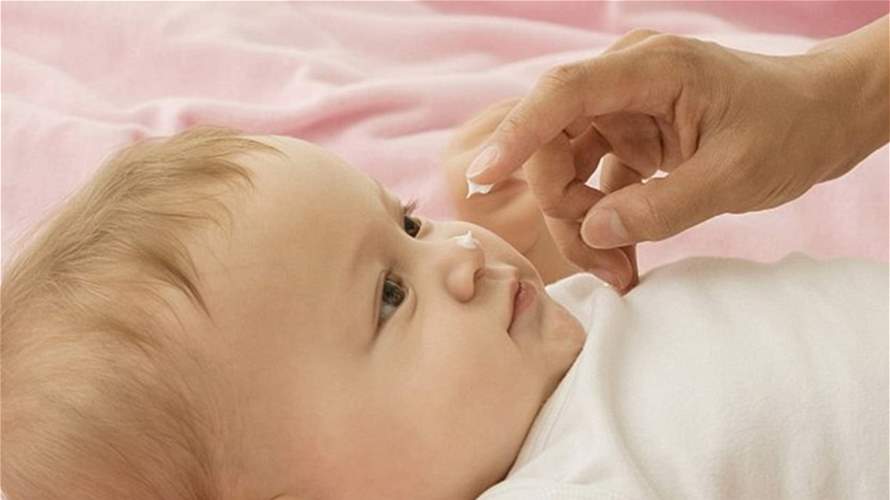 كريم من حليب الرضاعة لعلاج مشاكل بشرة الأطفال Lebanon News